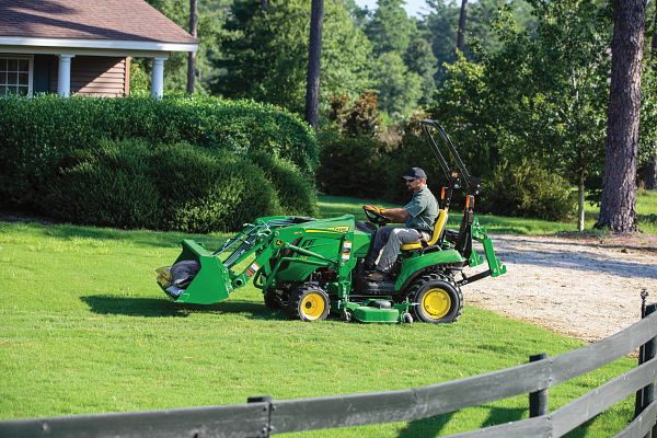 1023E Sub-Compact Tractor - New 1 Series Sub-Compact Tractor - Tellus Equipment